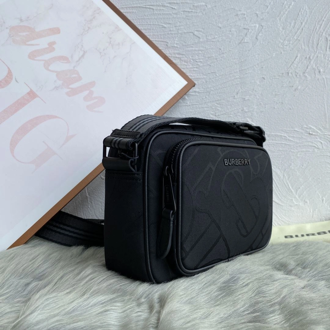 Bargain Mens Burberry Satchel Bags