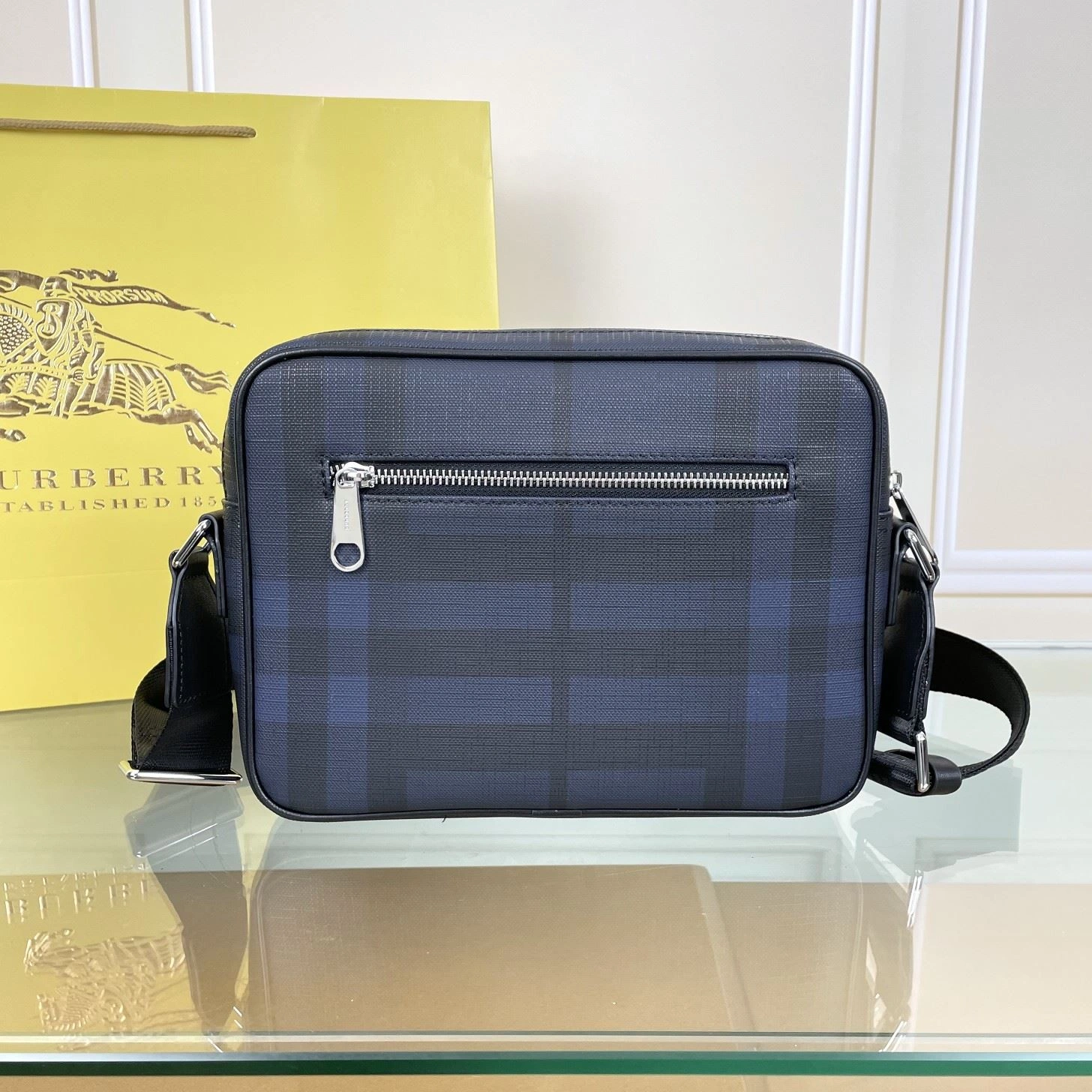 Bargain Mens Burberry Satchel Bags