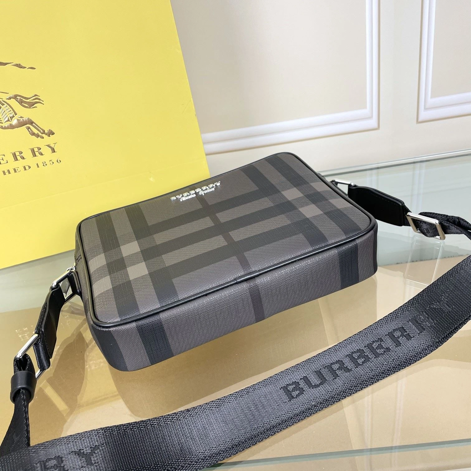 1:1 copy Mens Burberry Satchel Bags