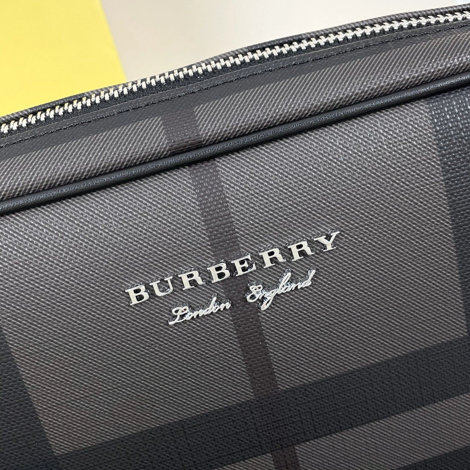 1:1 copy Mens Burberry Satchel Bags