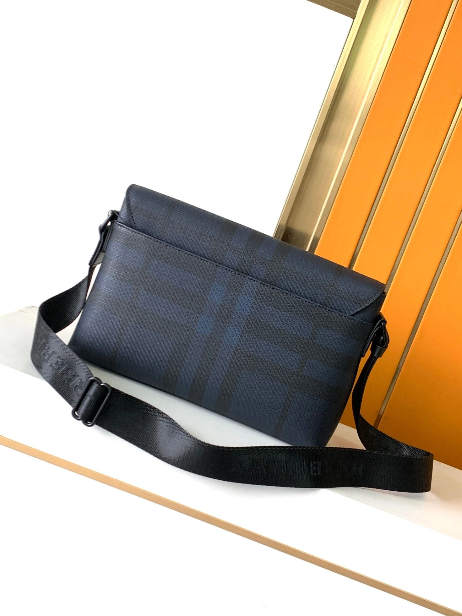 Authentic Mens Burberry Satchel Bags
