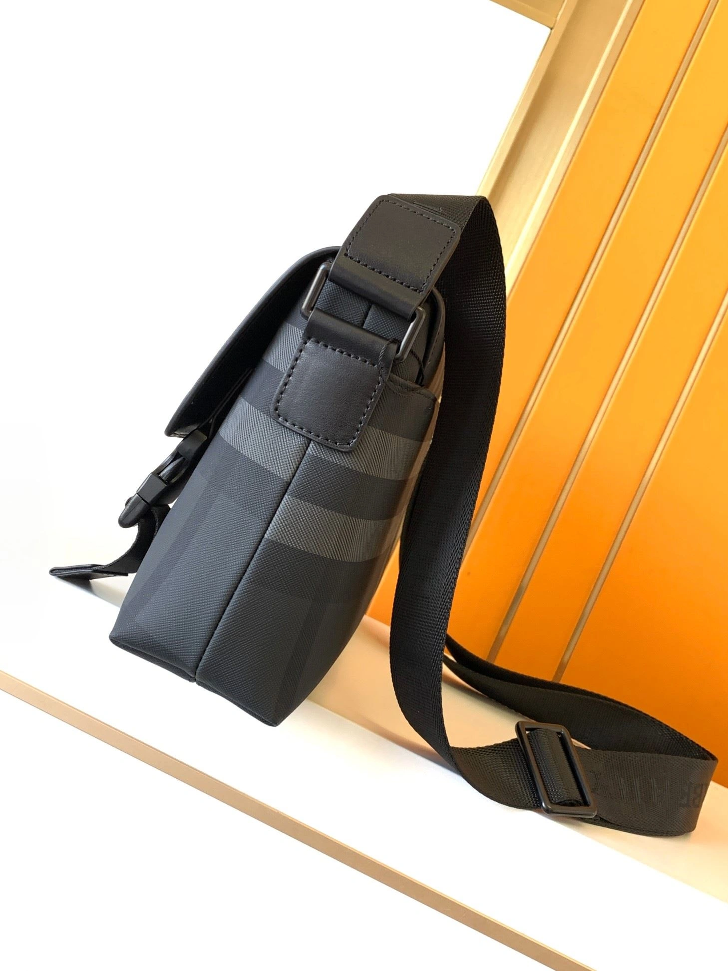 Cut-rate Mens Burberry Satchel Bags