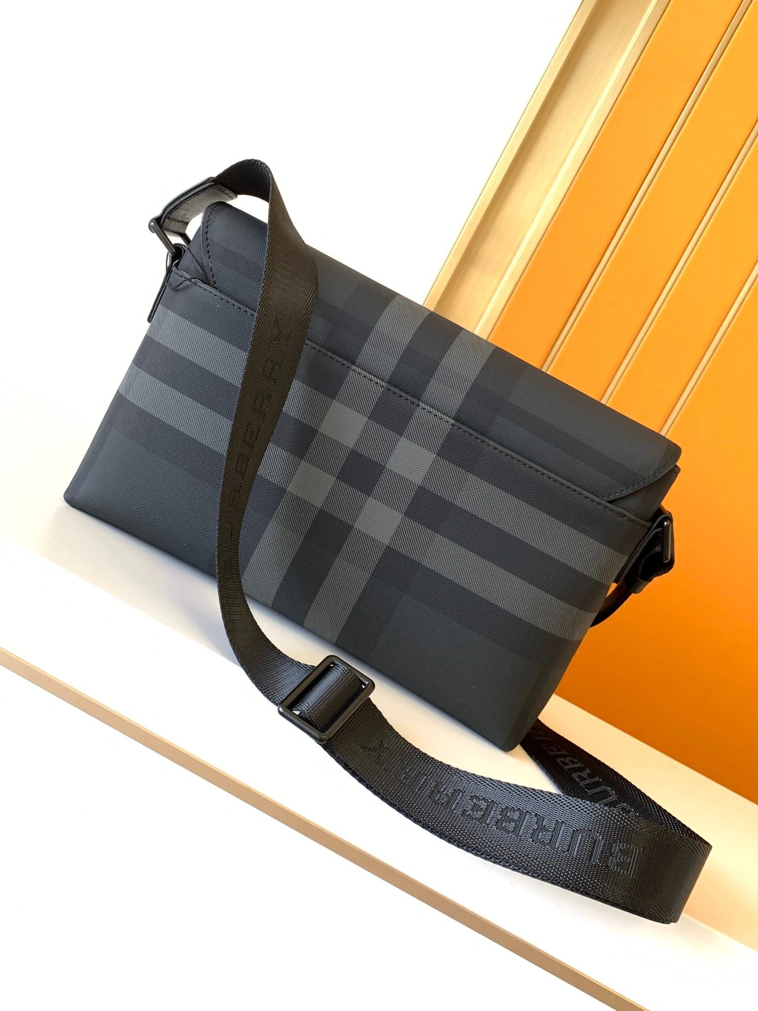 Cut-rate Mens Burberry Satchel Bags