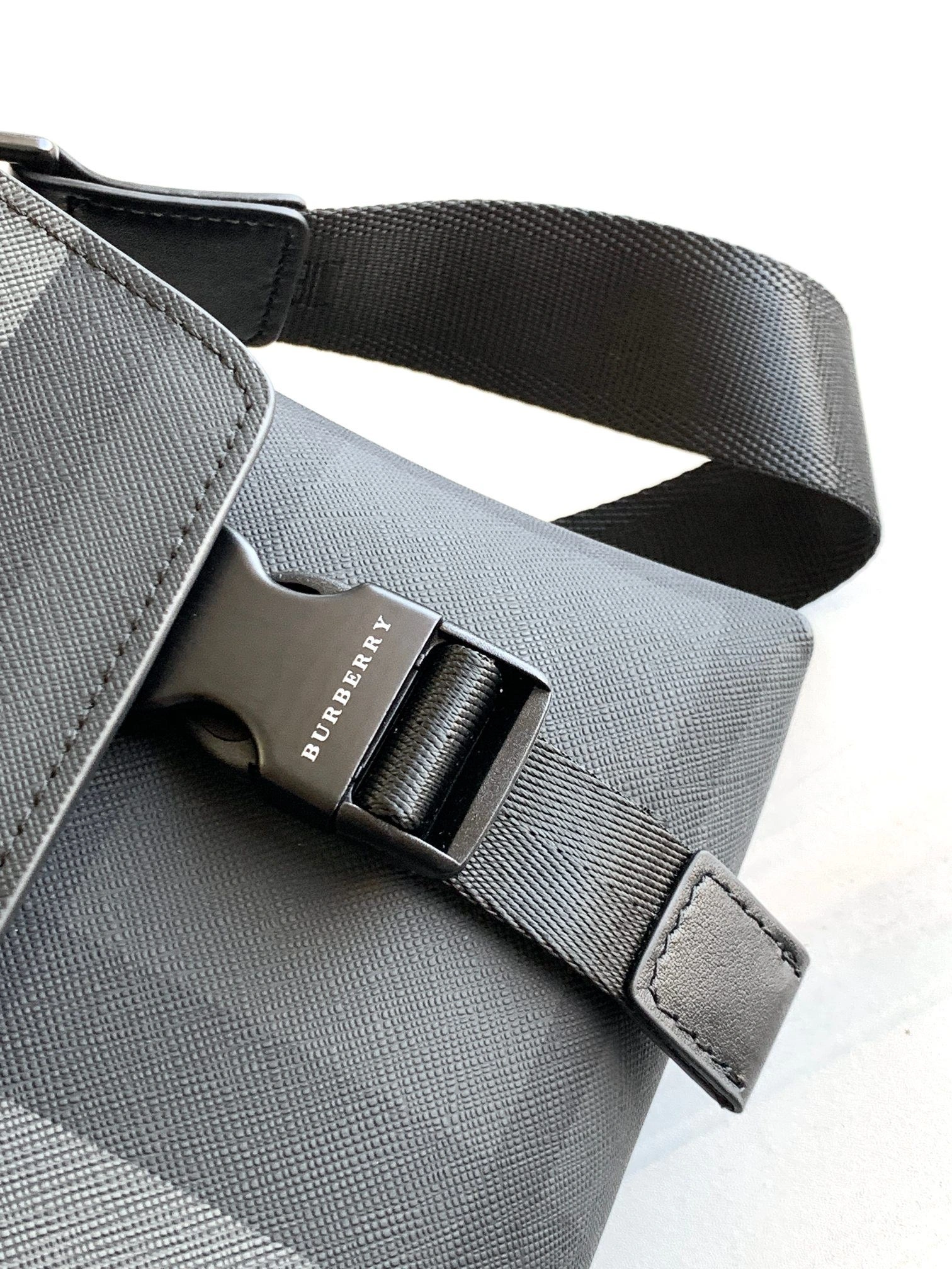 Cut-rate Mens Burberry Satchel Bags