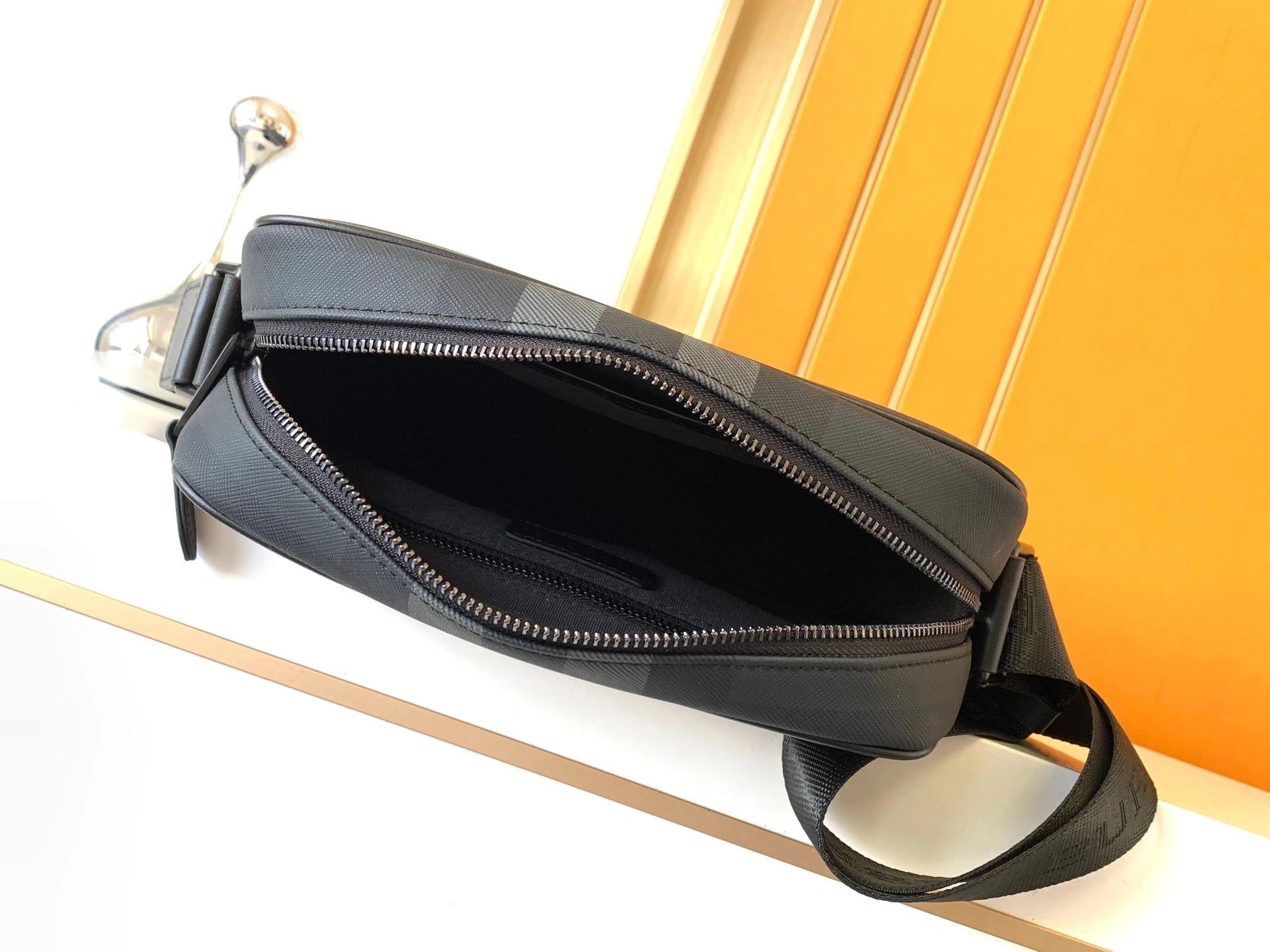 Discounted Mens Burberry Satchel Bags