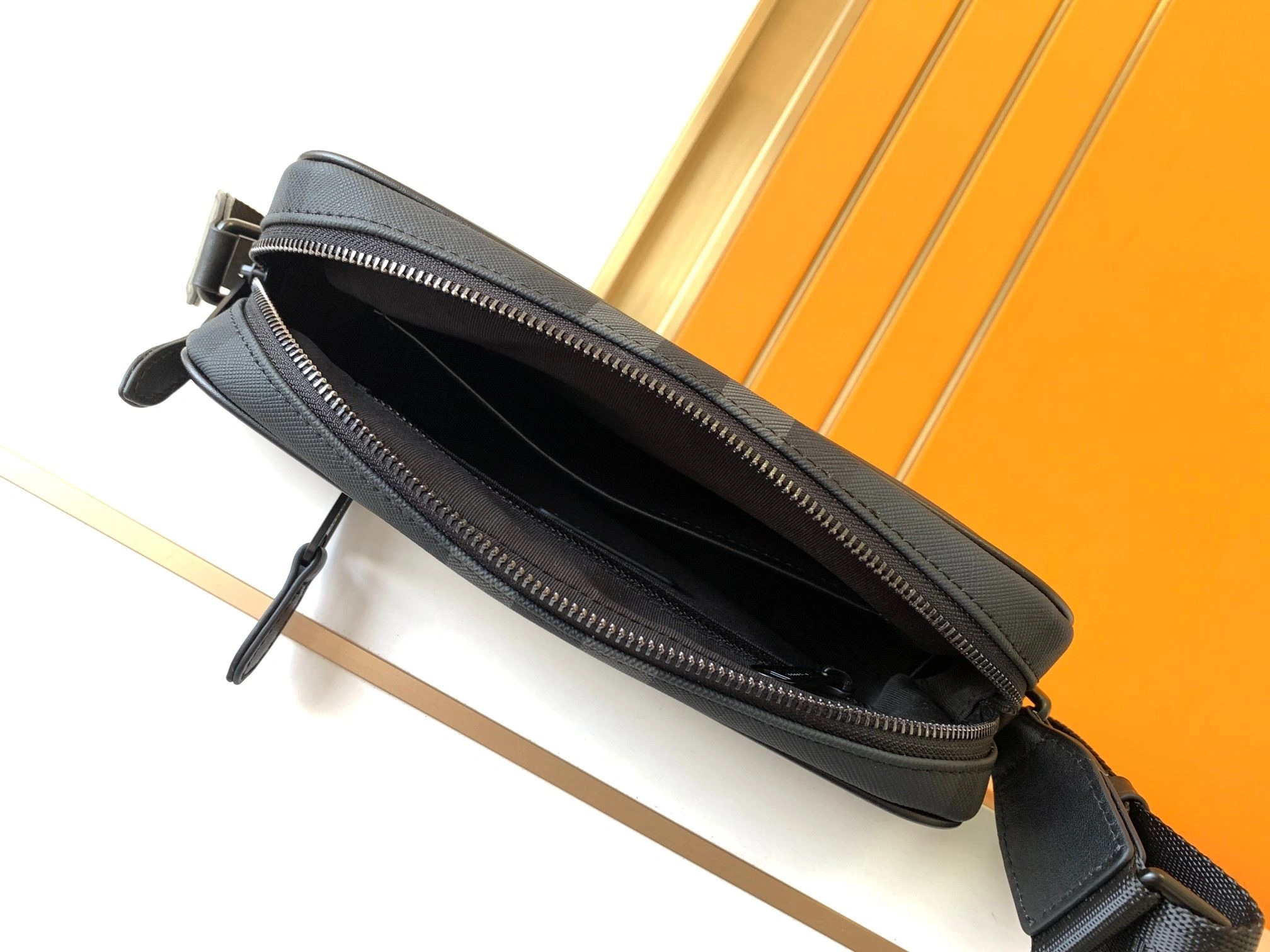 Affordable Mens Burberry Satchel Bags
