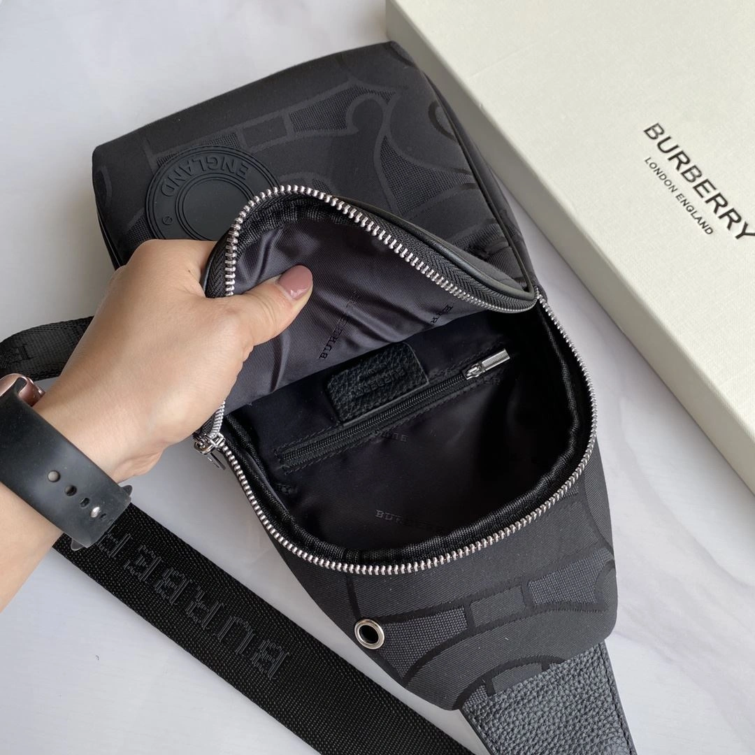 Value-priced Mens Burberry Waist Chest Packs