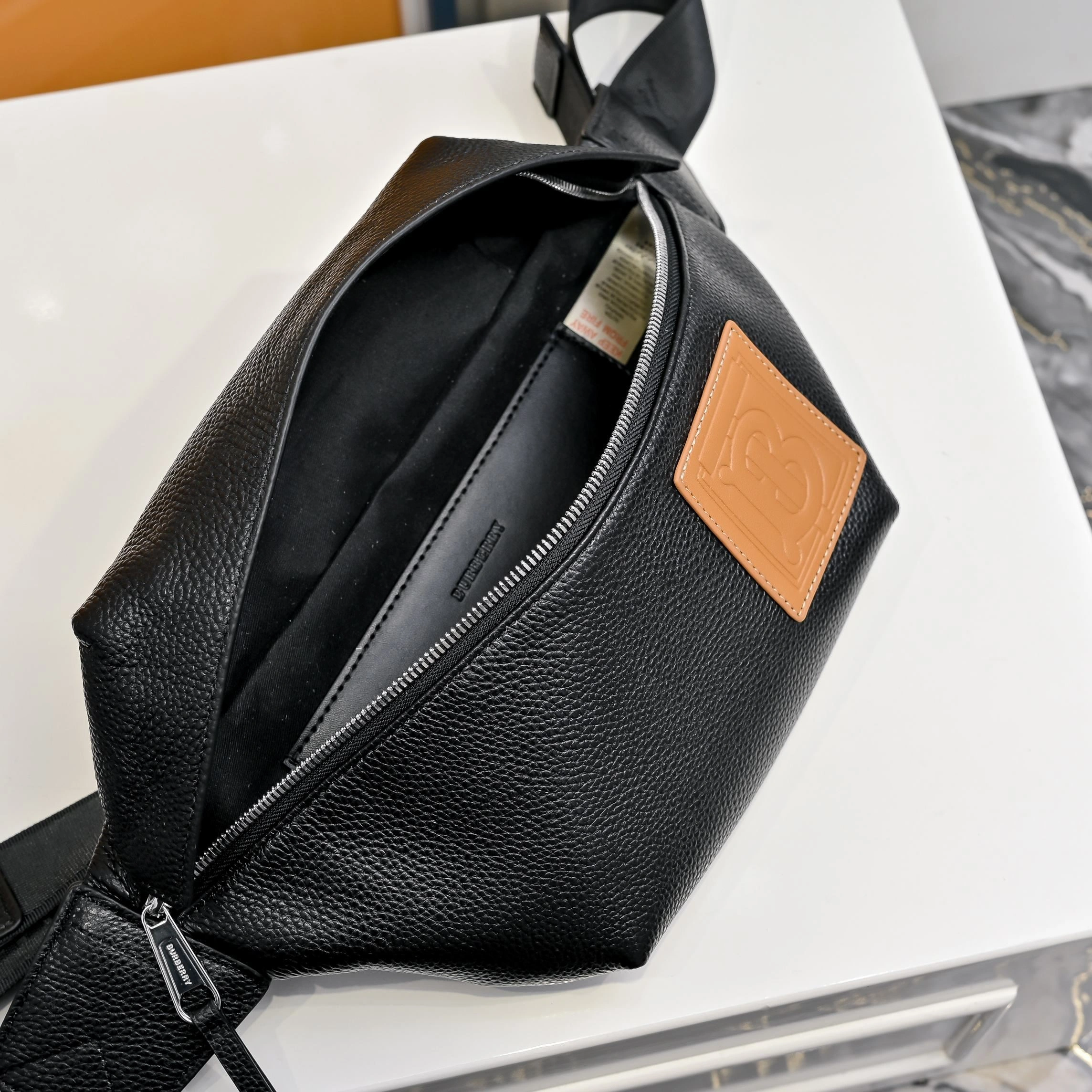 Top mirror Mens Burberry Waist Chest Packs