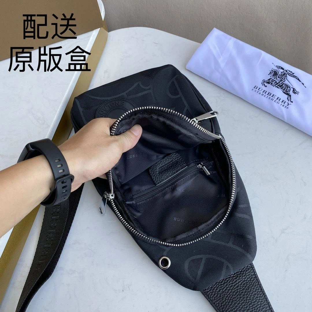 Accurate model Mens Burberry Waist Chest Packs