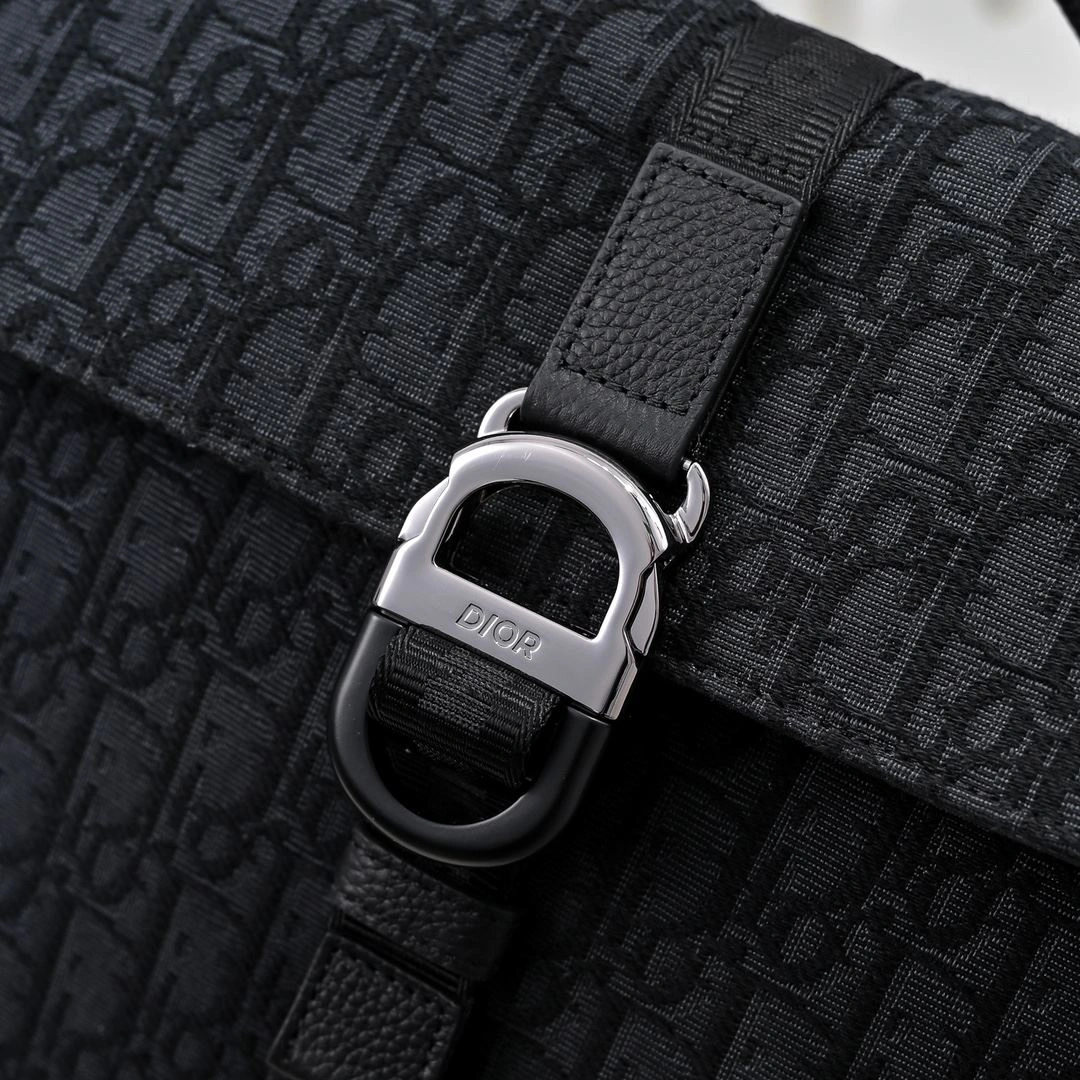 Budget-friendly Mens Christian Dior Backpacks