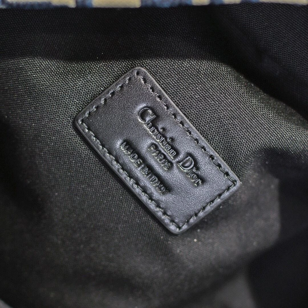 Budget-friendly Mens Christian Dior Backpacks