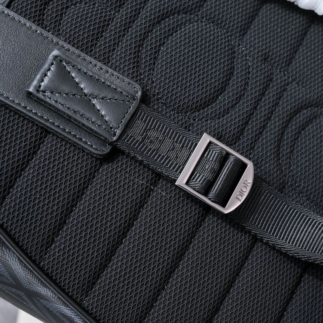 Exact replica Mens Christian Dior Backpacks