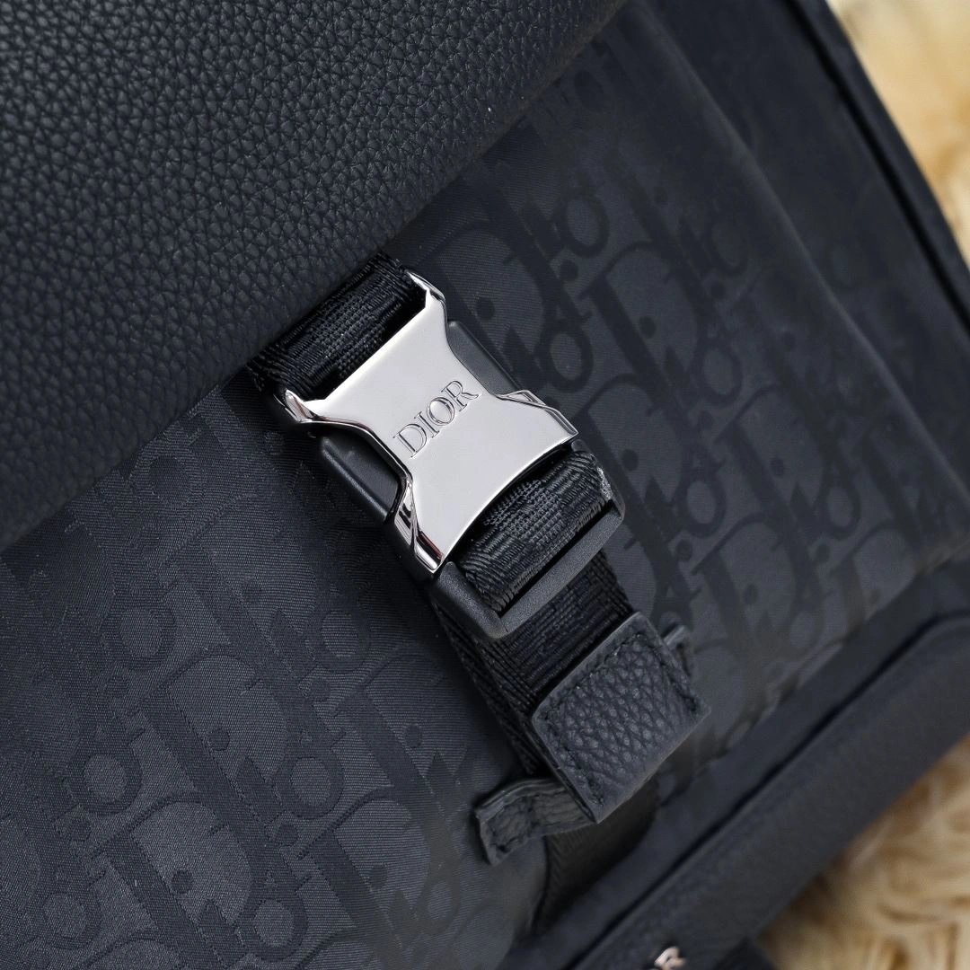 Low-cost Mens Christian Dior Backpacks
