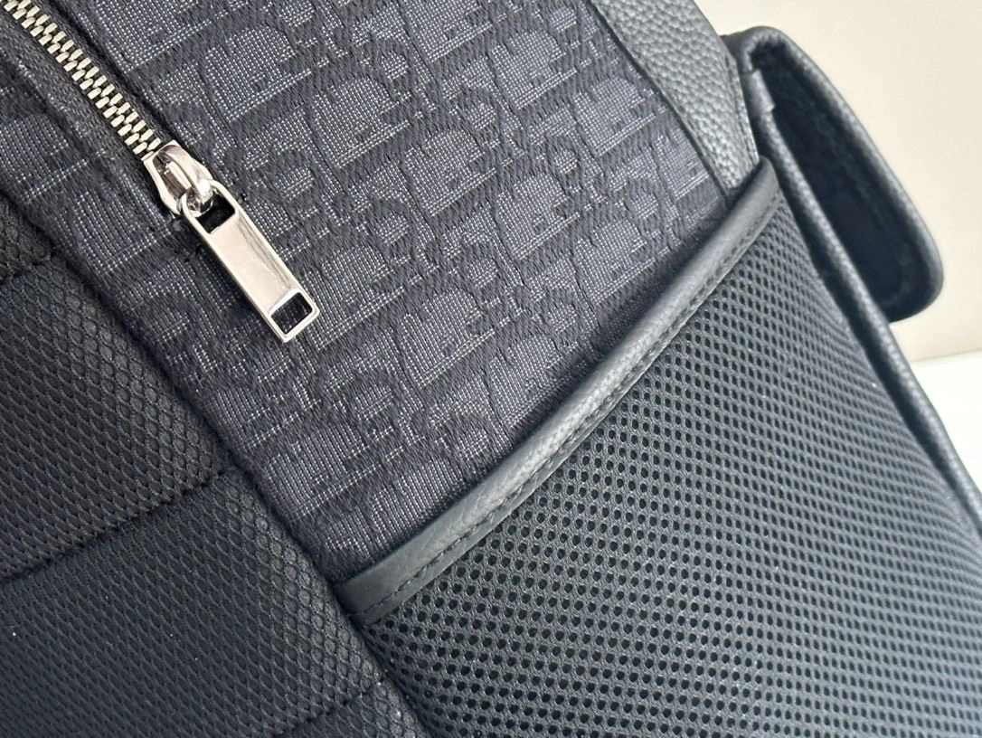 Authentic Mens Christian Dior Backpacks