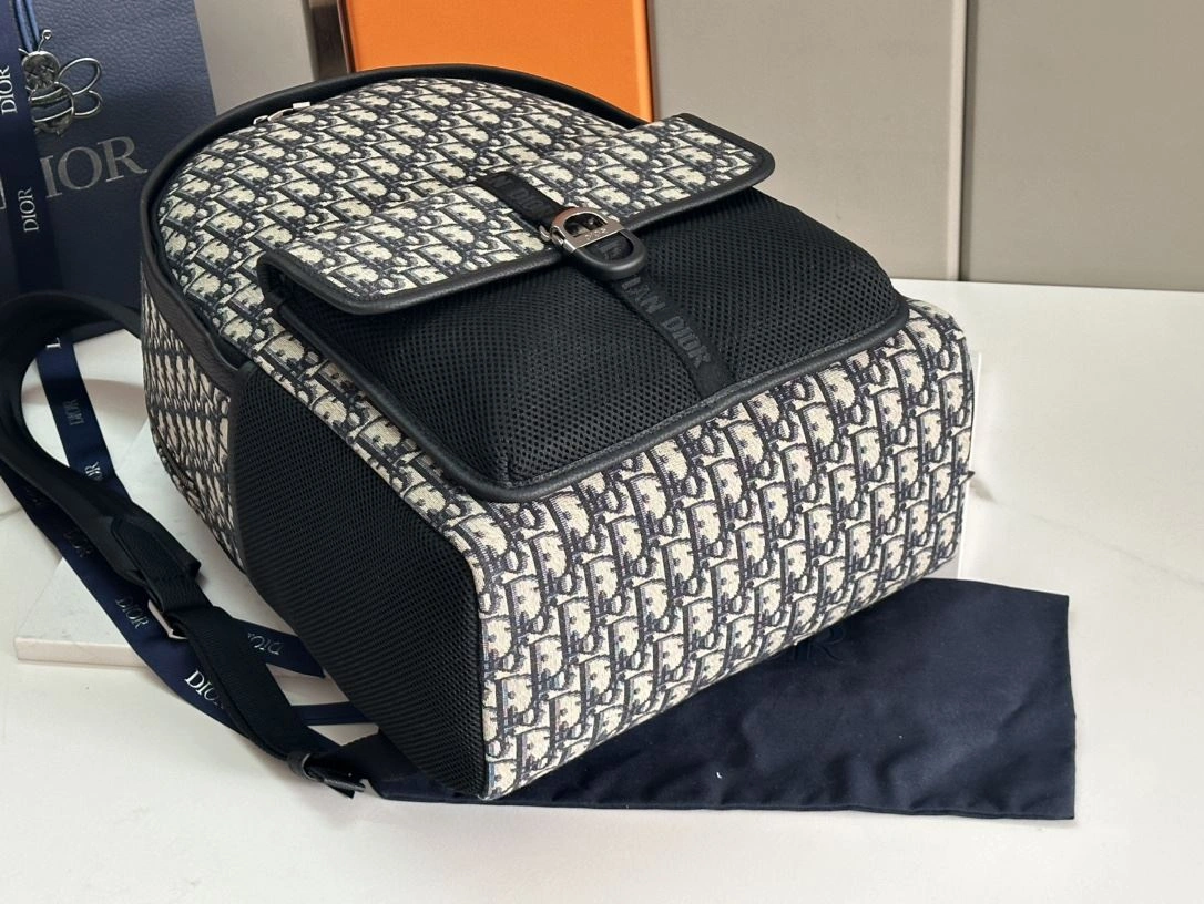 Authentic Mens Christian Dior Backpacks