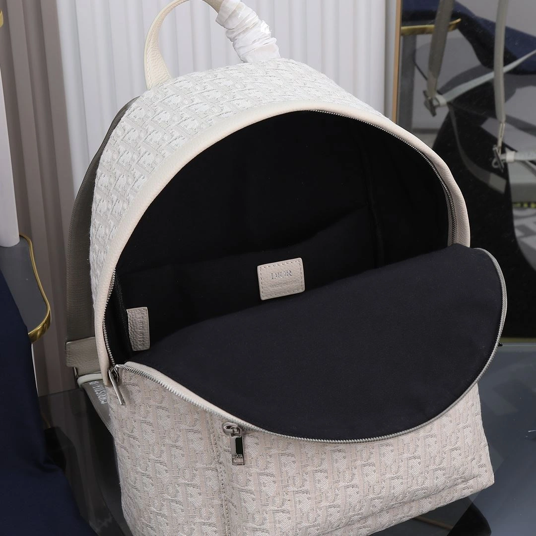 Indistinguishable Mens Christian Dior Backpacks