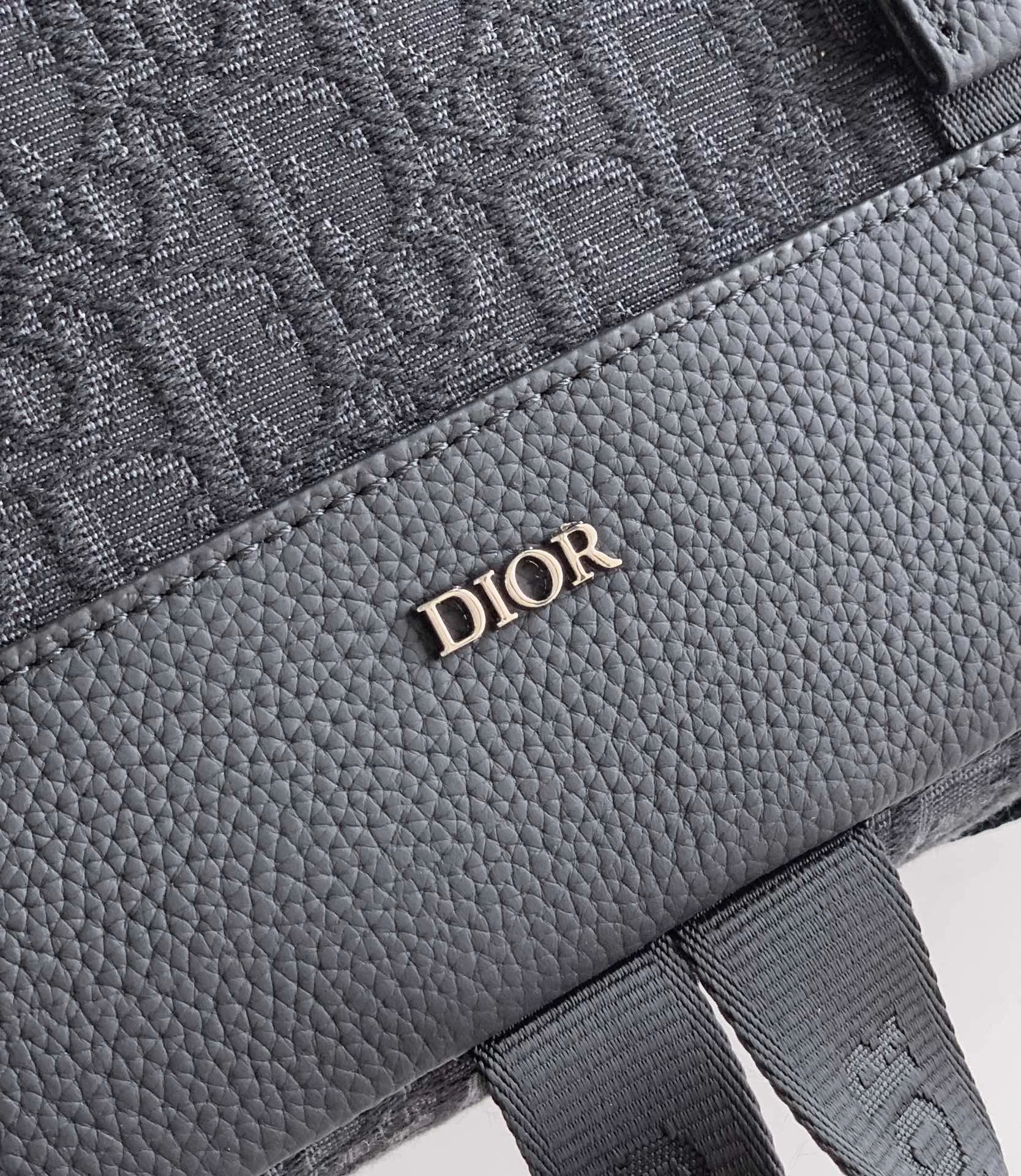 Exact replica Mens Christian Dior Backpacks