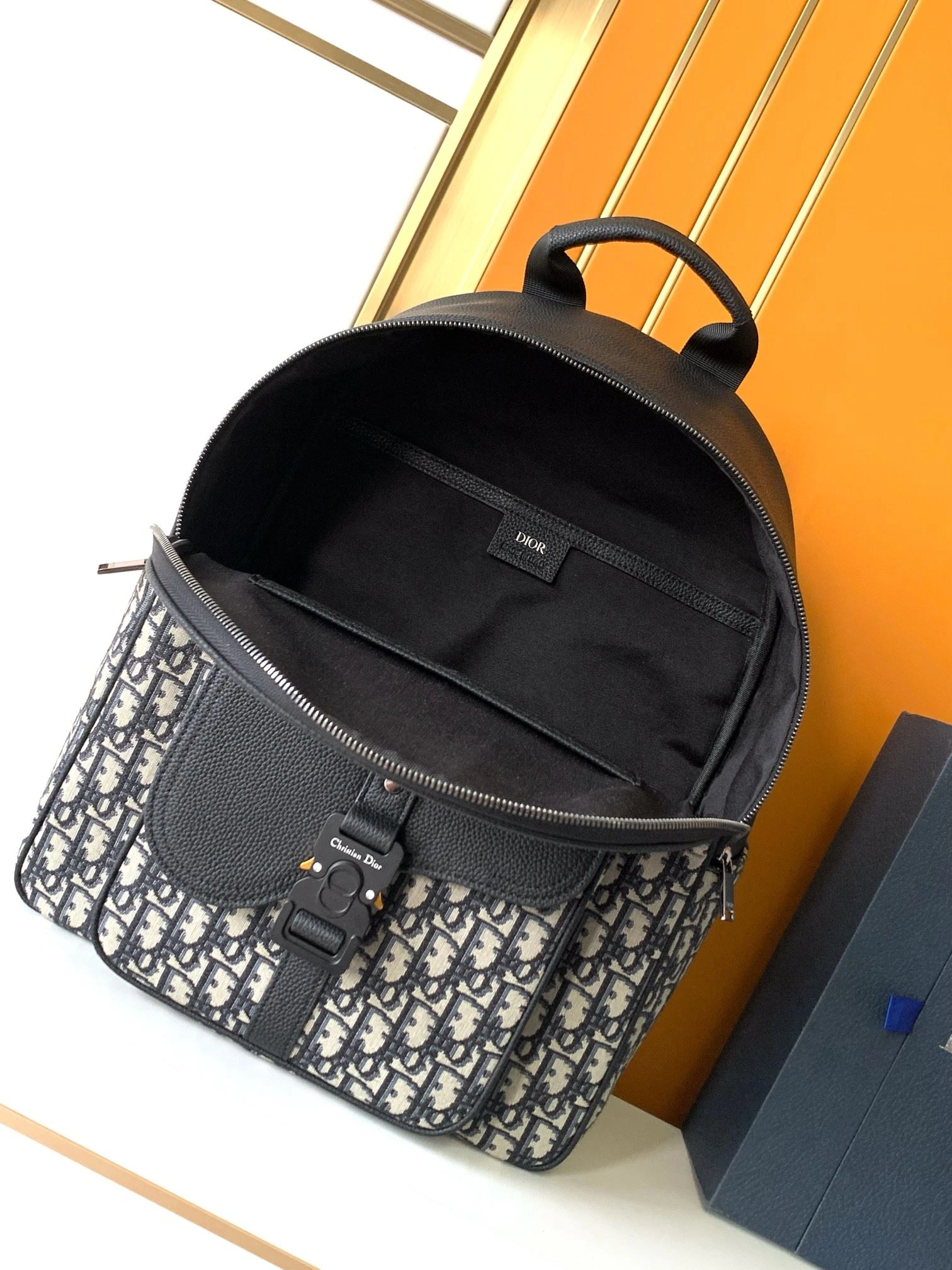 Inexpensive Mens Christian Dior Backpacks