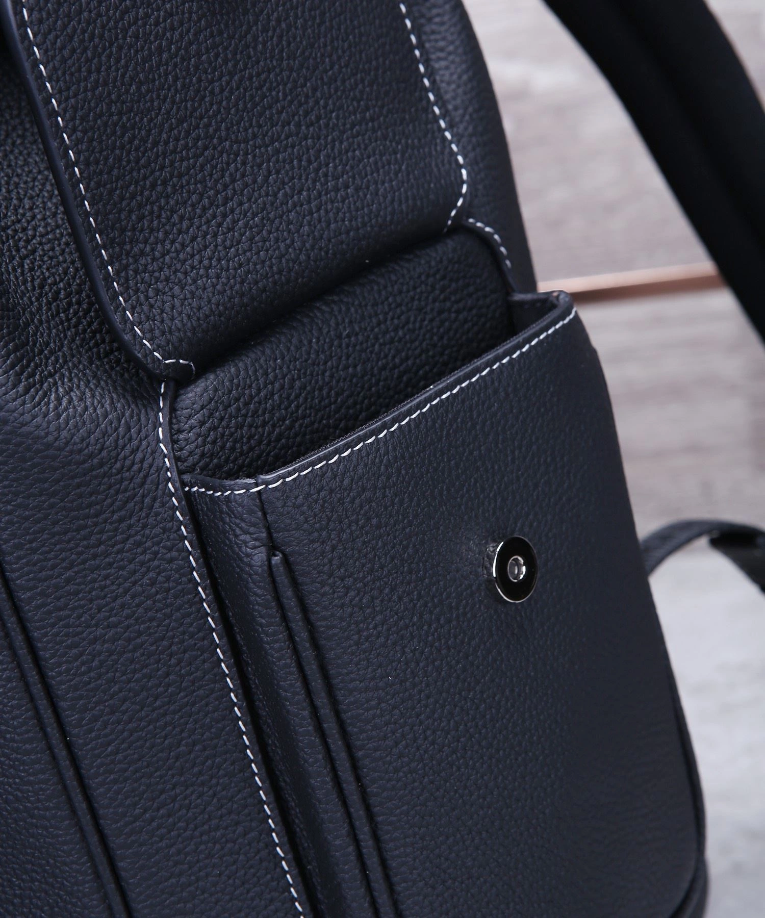 Budget-friendly Mens Christian Dior Backpacks