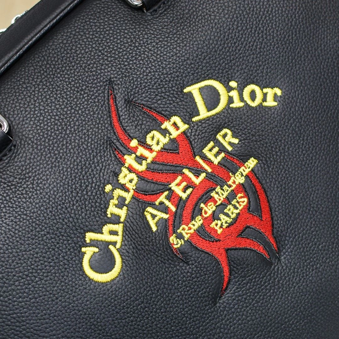 Accurate model Mens Christian Dior Briefcases
