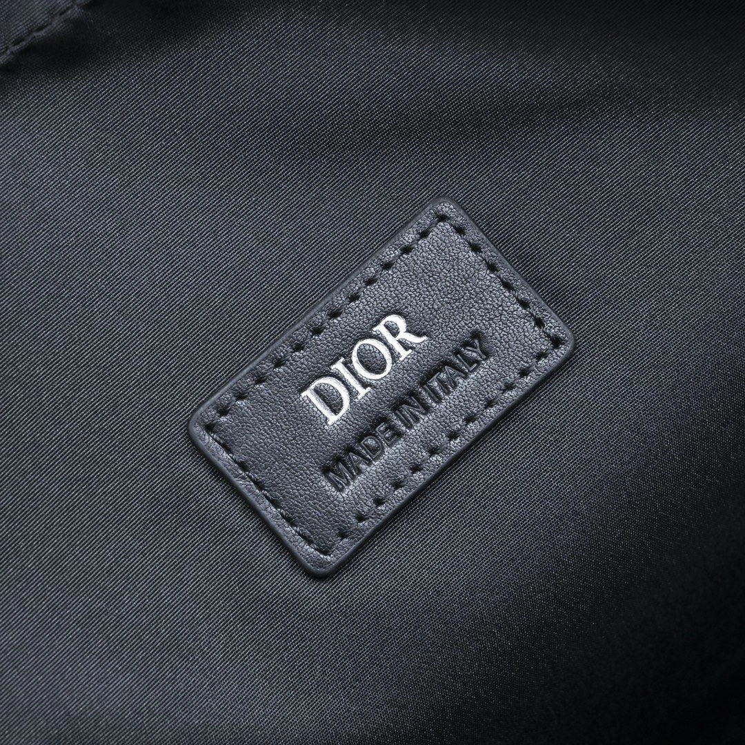 Legit Mens Christian Dior Briefcases