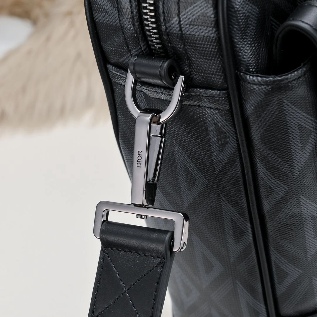 Precise copy Mens Christian Dior Briefcases