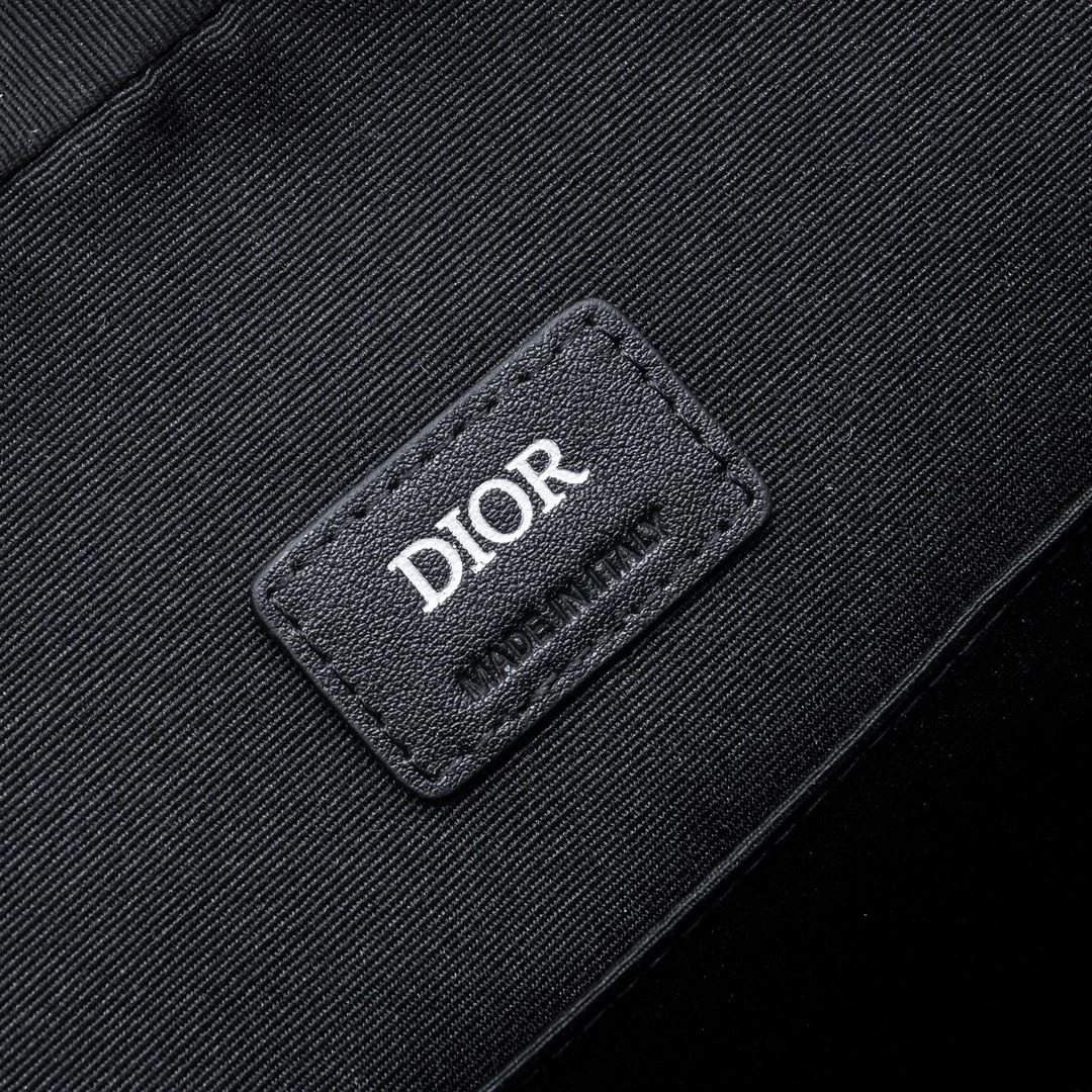 Precise copy Mens Christian Dior Briefcases