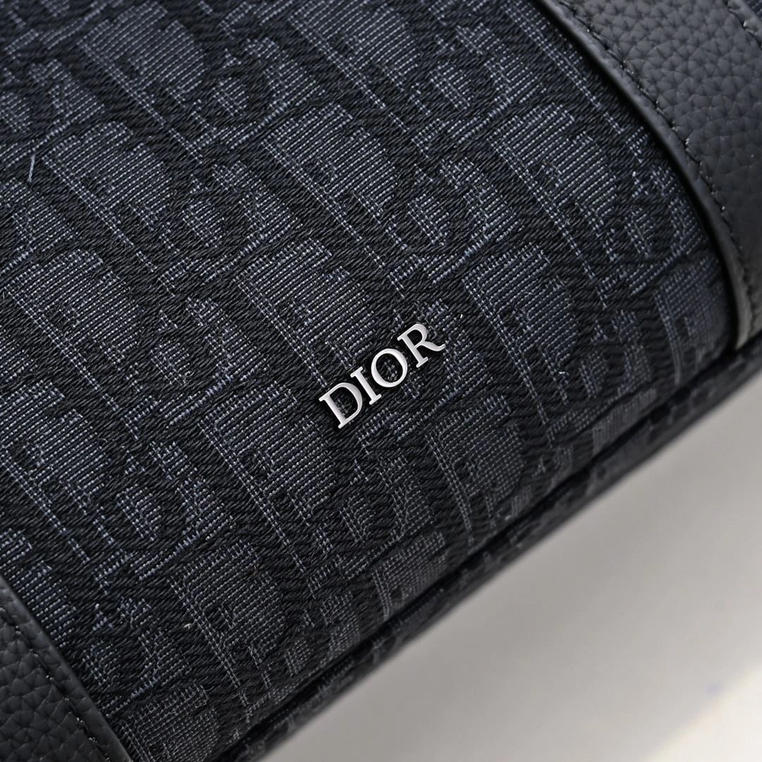 Top mirror Mens Christian Dior Briefcases