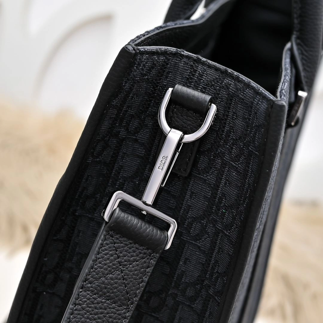 Top mirror Mens Christian Dior Briefcases