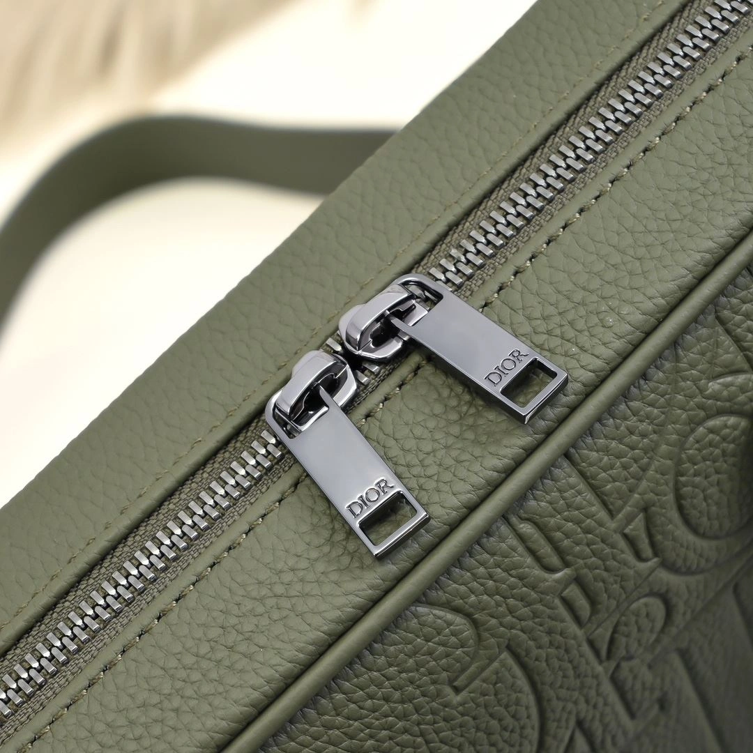 High accuracy Mens Christian Dior Briefcases