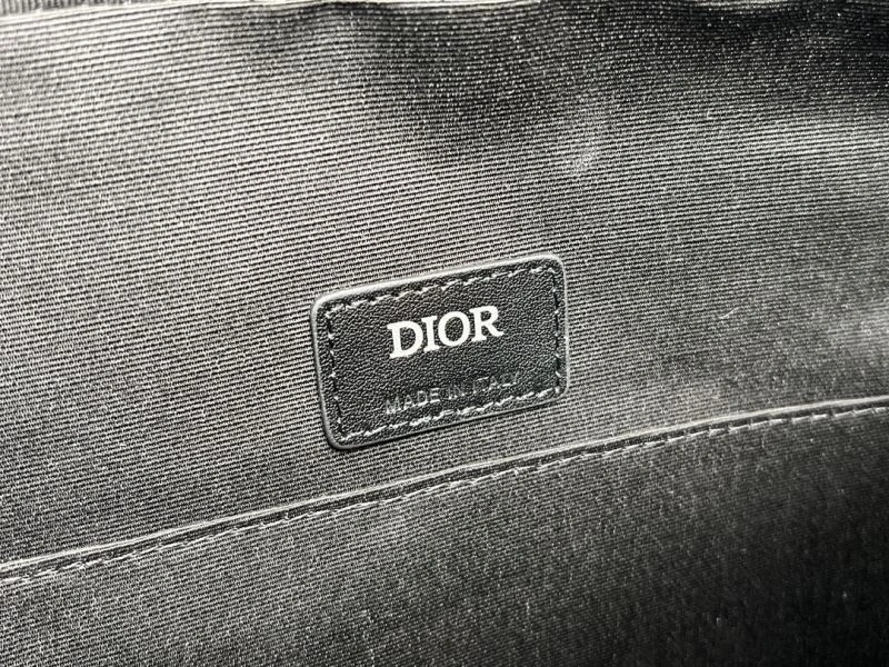 High fidelity Mens Christian Dior Briefcases