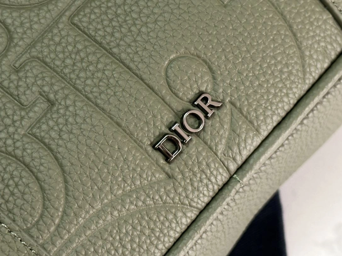 Bargain Mens Christian Dior Briefcases