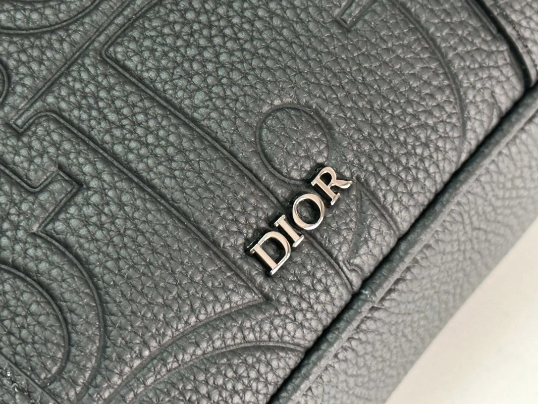 Bargain Mens Christian Dior Briefcases