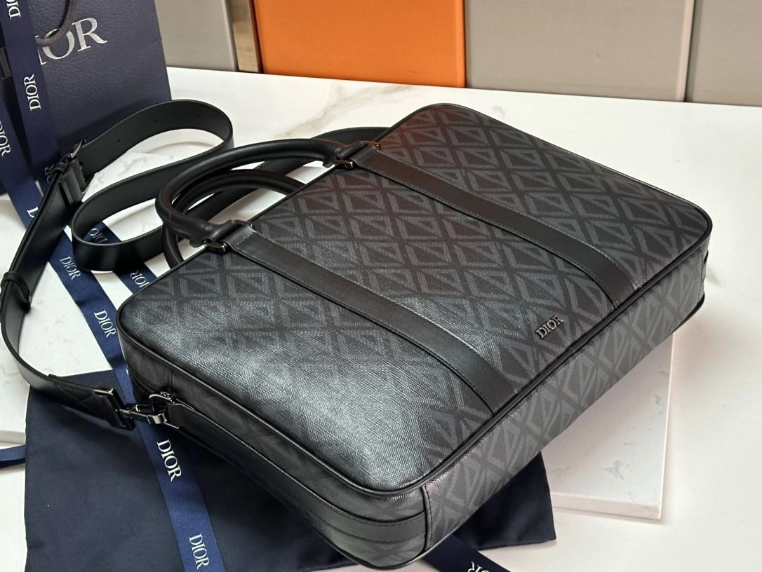 Bargain Mens Christian Dior Briefcases