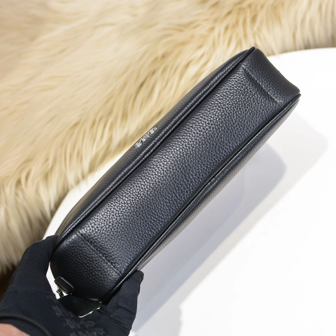 Bargain Mens Christian Dior Clutch Bags
