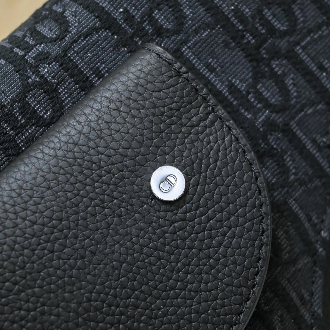 Bargain Mens Christian Dior Clutch Bags