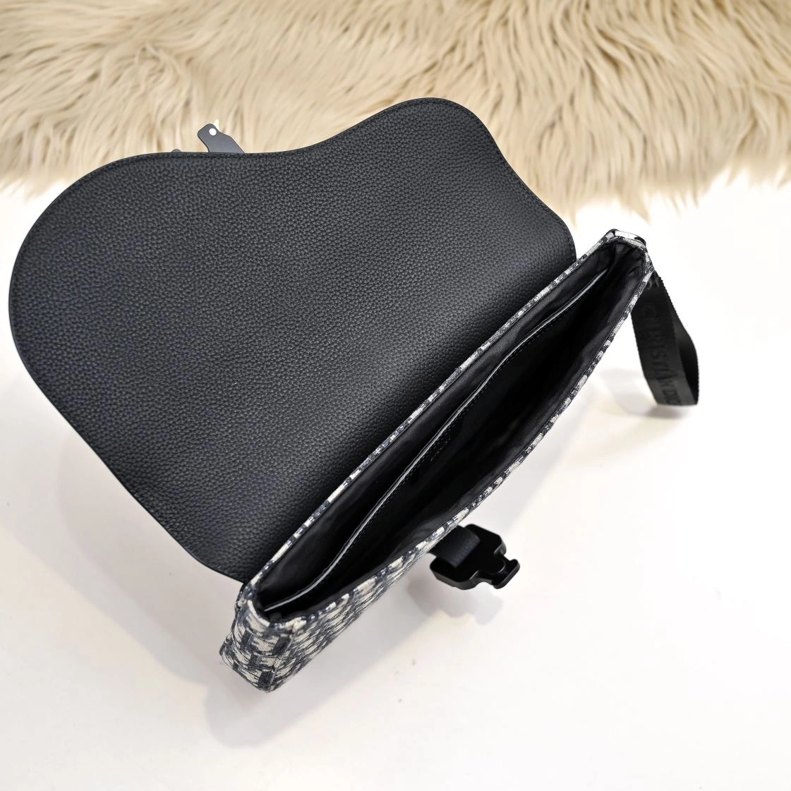 High fidelity Mens Christian Dior Clutch Bags