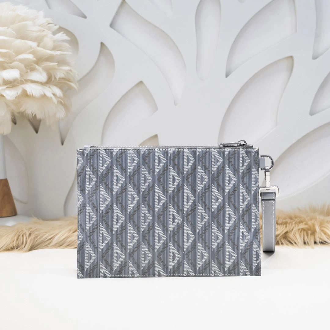 Top mirror Mens Christian Dior Clutch Bags