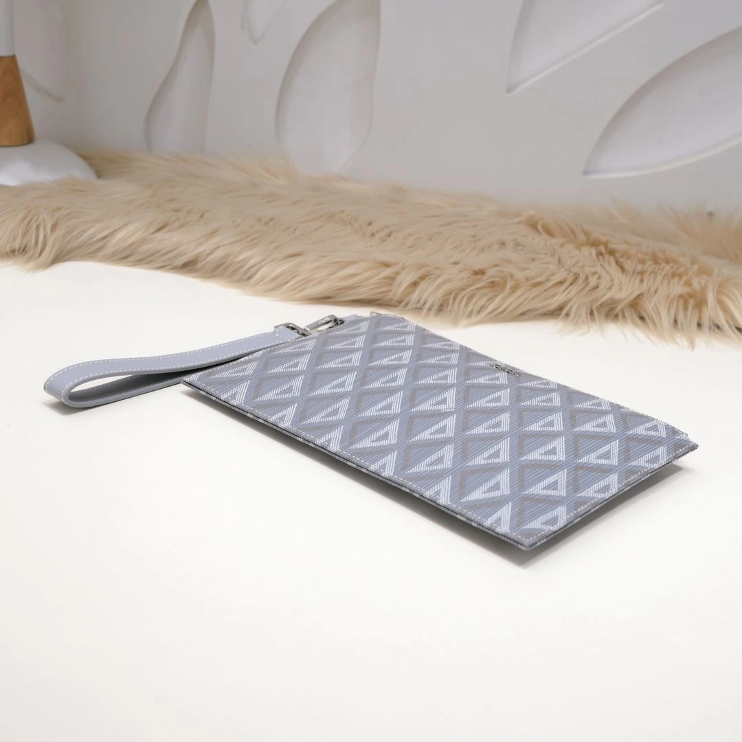 Top mirror Mens Christian Dior Clutch Bags