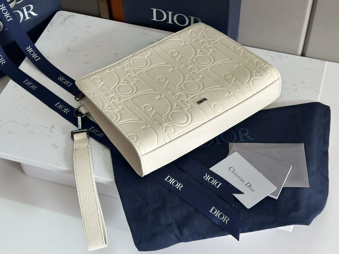 Inexpensive Mens Christian Dior Clutch Bags