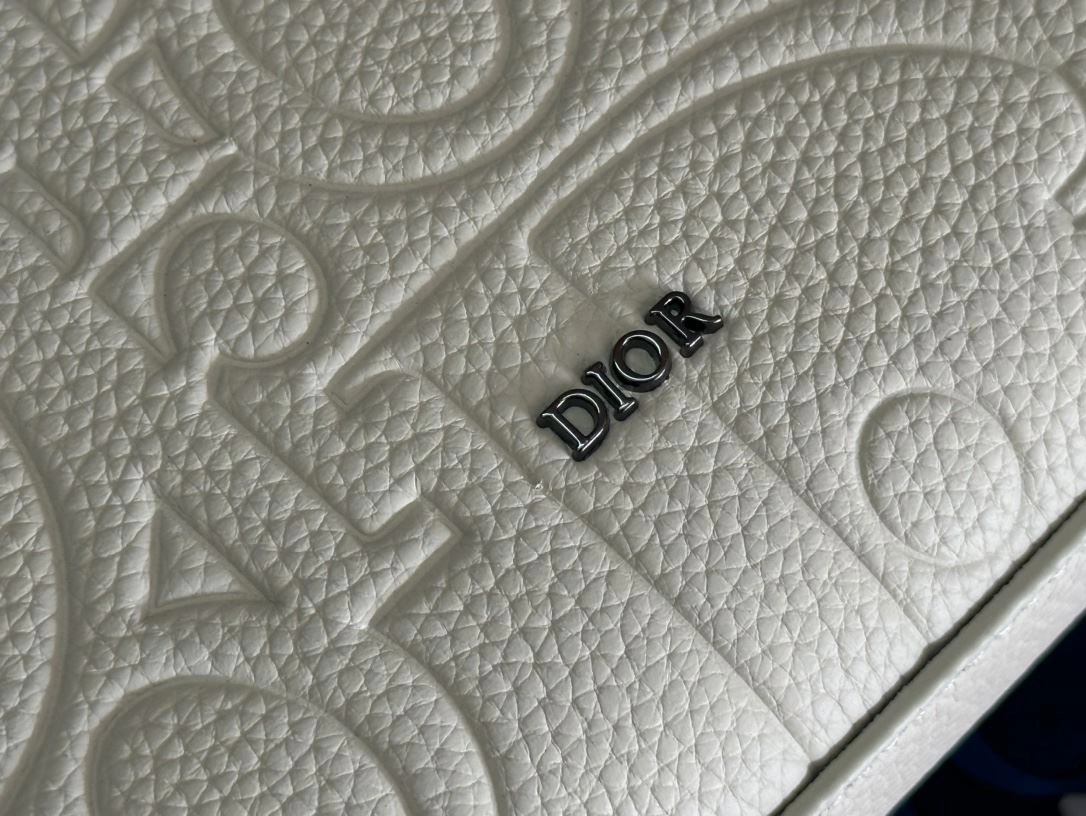 Inexpensive Mens Christian Dior Clutch Bags