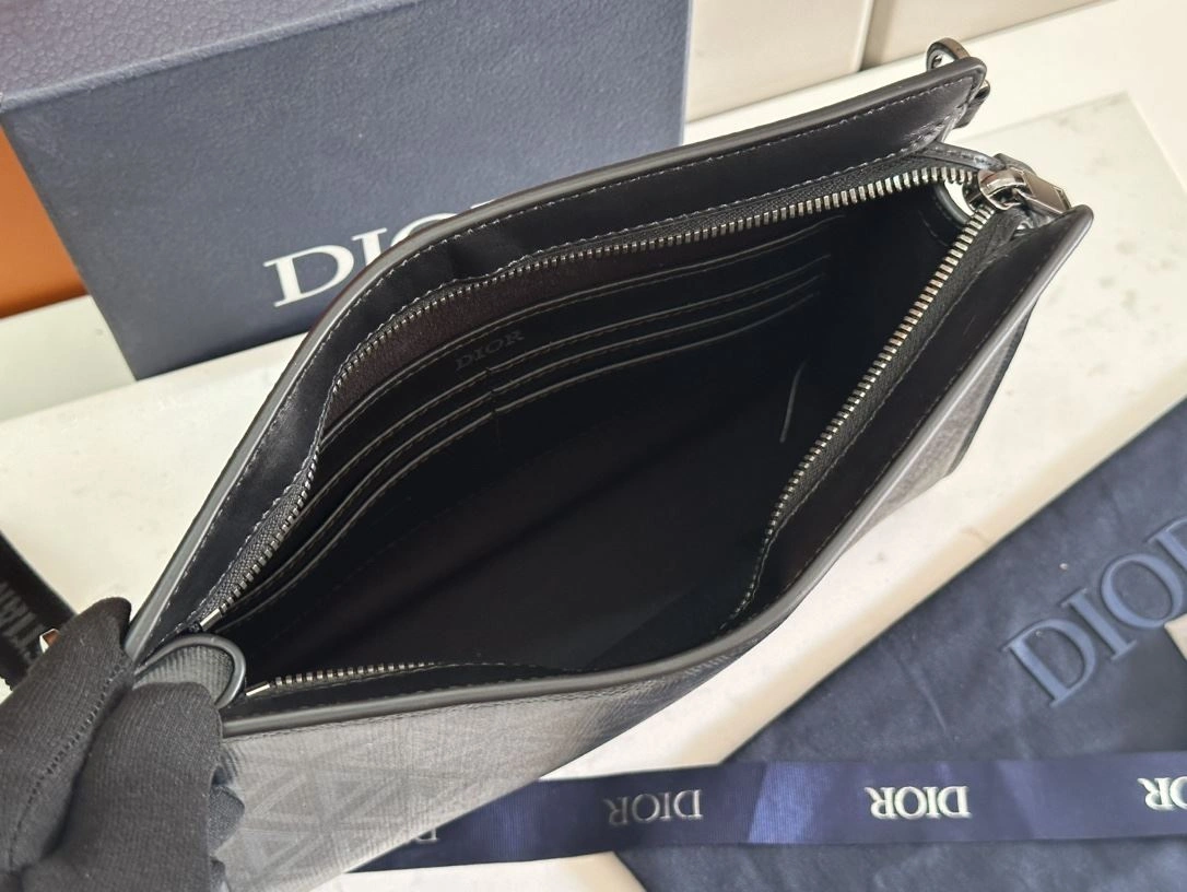 High fidelity Mens Christian Dior Clutch Bags