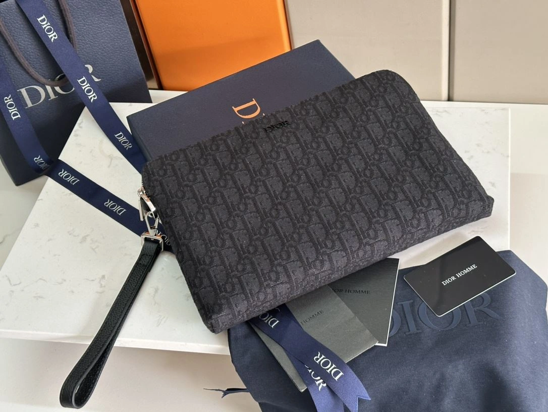 Top match Mens Christian Dior Clutch Bags