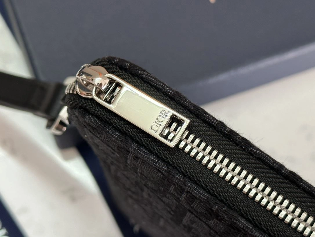 Top match Mens Christian Dior Clutch Bags
