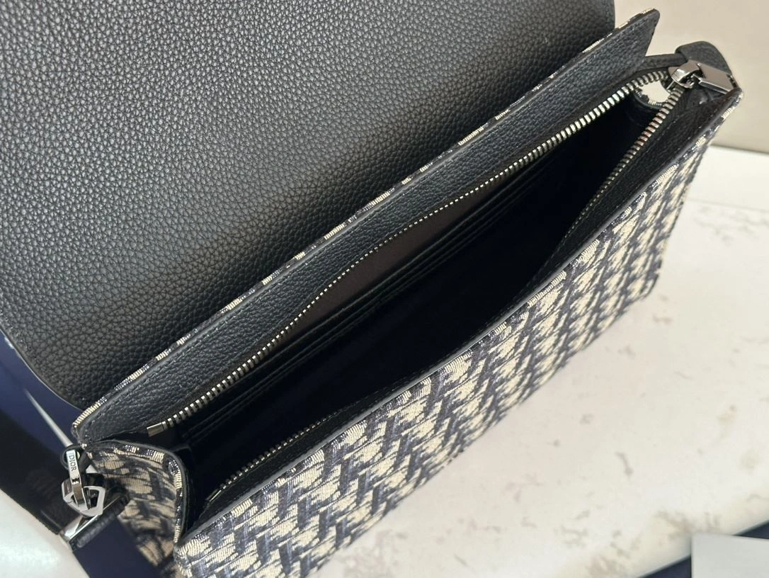 Mirror quality Mens Christian Dior Clutch Bags