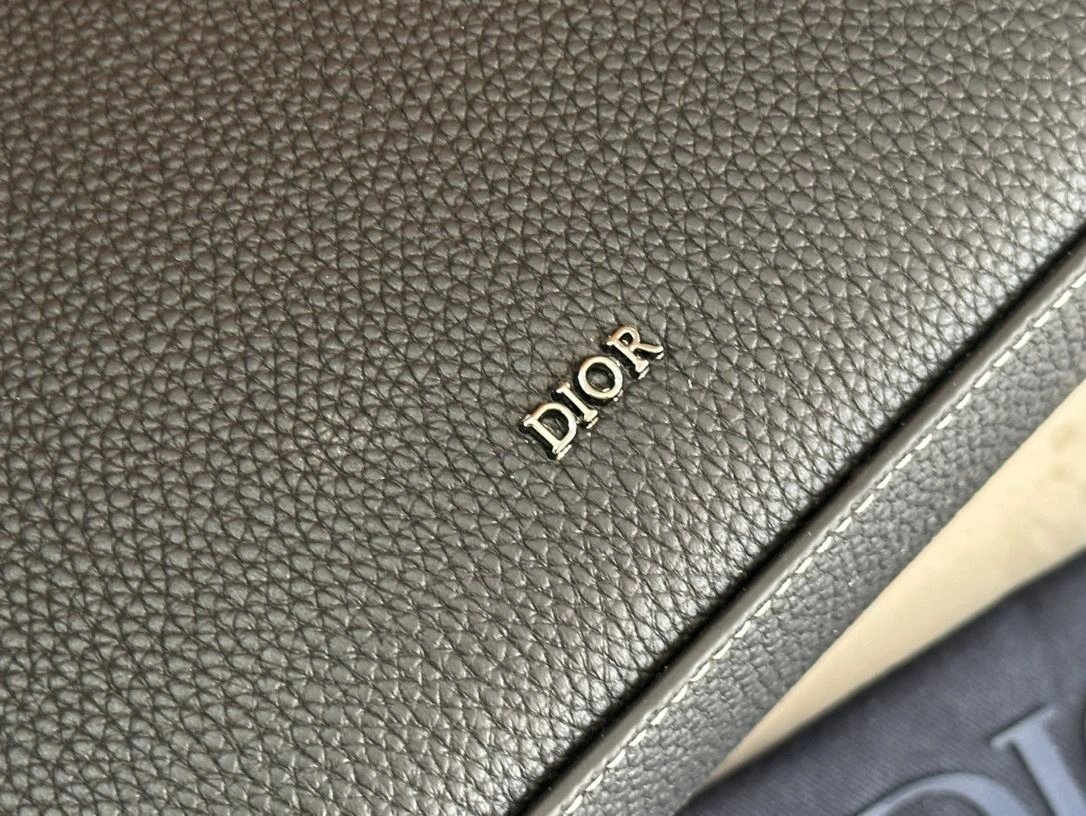 Bargain Mens Christian Dior Clutch Bags