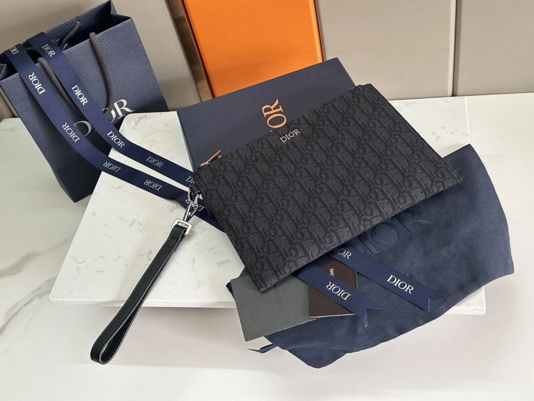 Official Mens Christian Dior Clutch Bags