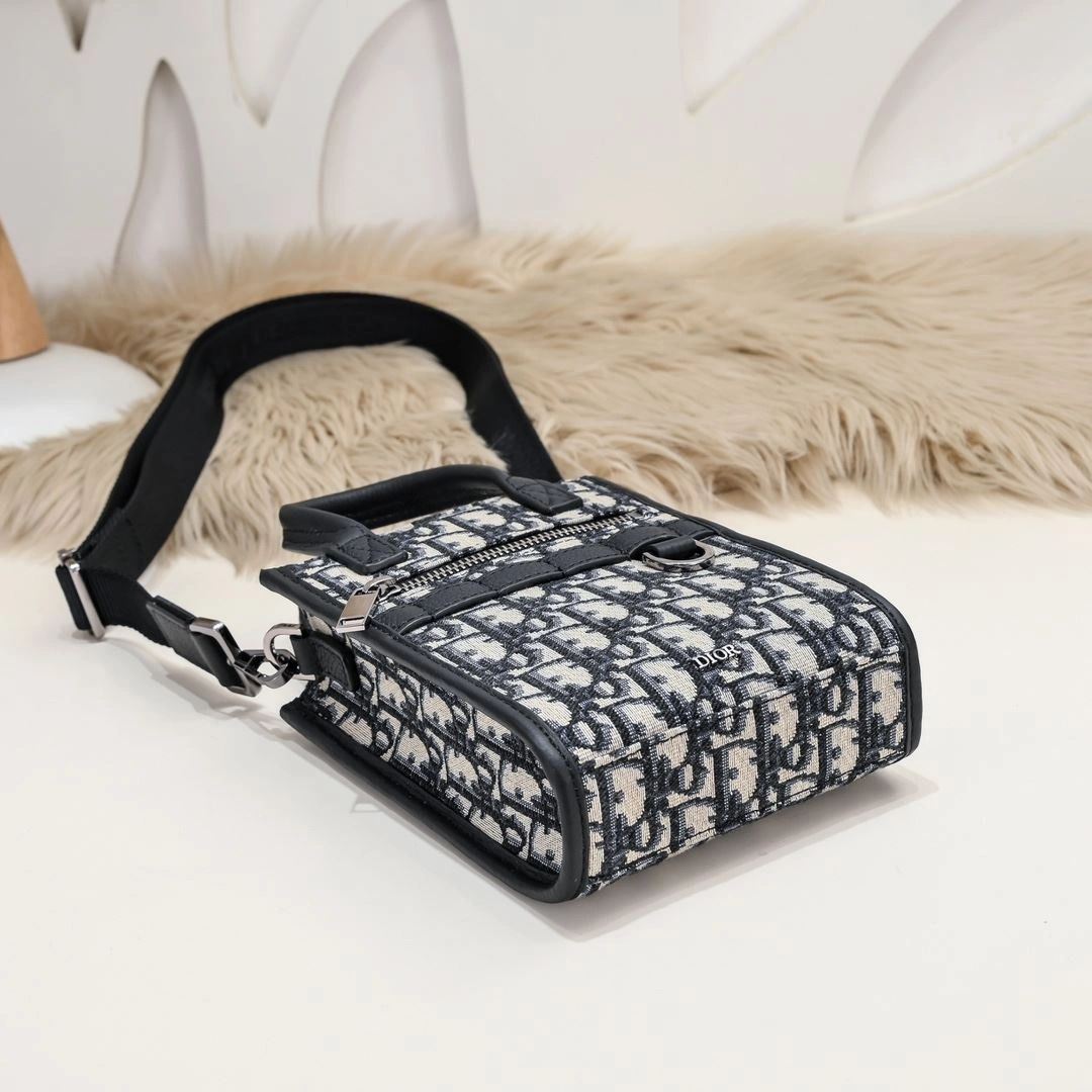 Perfect replica Mens Christian Dior Satchel Bags
