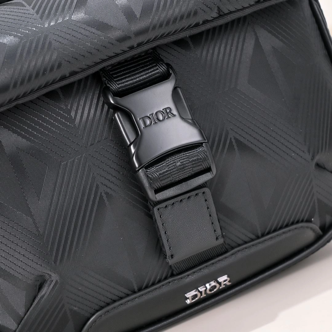Affordable Mens Christian Dior Satchel Bags