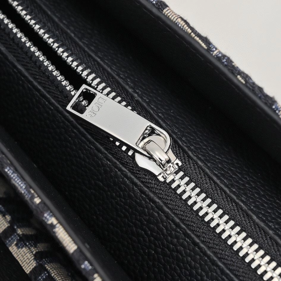 Economical Mens Christian Dior Satchel Bags